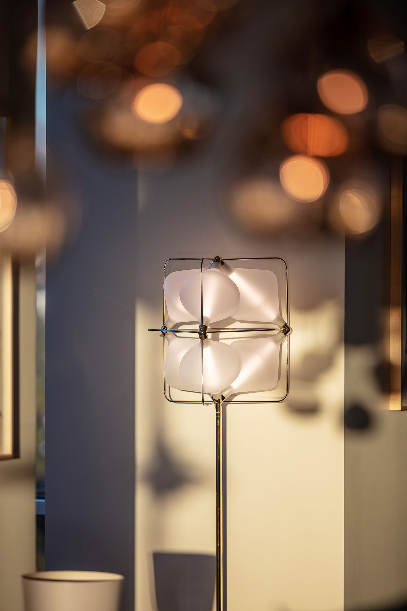 AM Studio / Clover Floor Lamp by Lasvit